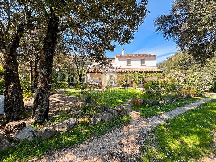 Maison à vendre - Uzès - 6 pièces - 4 chambres