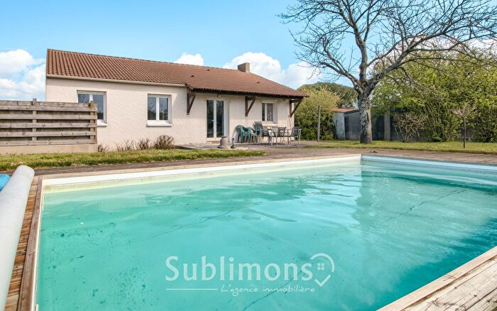 Maison à vendre - La Remaudière - 5 pièces - 3 chambres