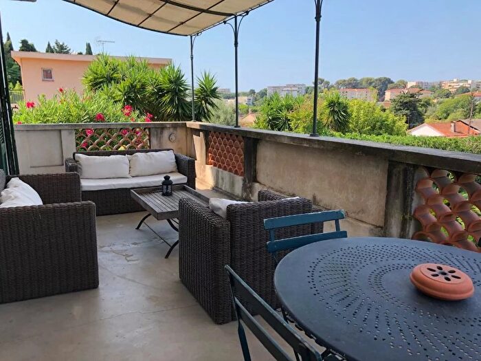 Antibes - Appartement 3 pièces à louer