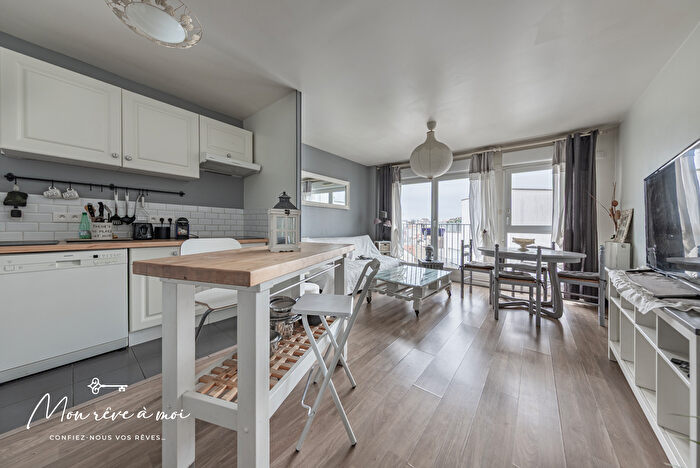 Appartement à vendre - Argenteuil, Centre-ville - 2 pièces - 1 chambre