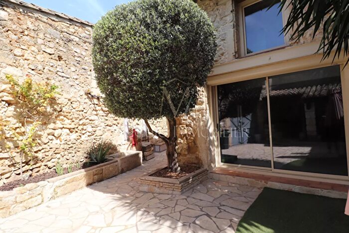 Maisons à vendre et appartements à louer - 1