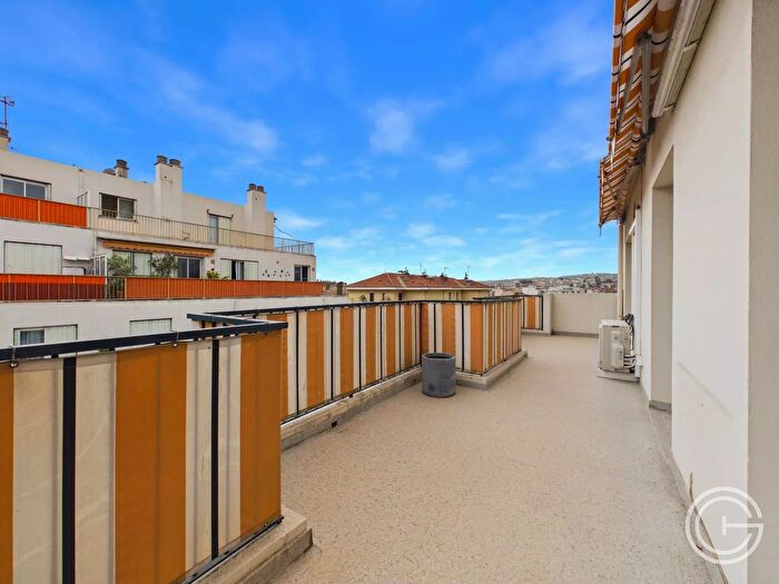Nice, Saint-Roch : Appartement 2 pièces à louer