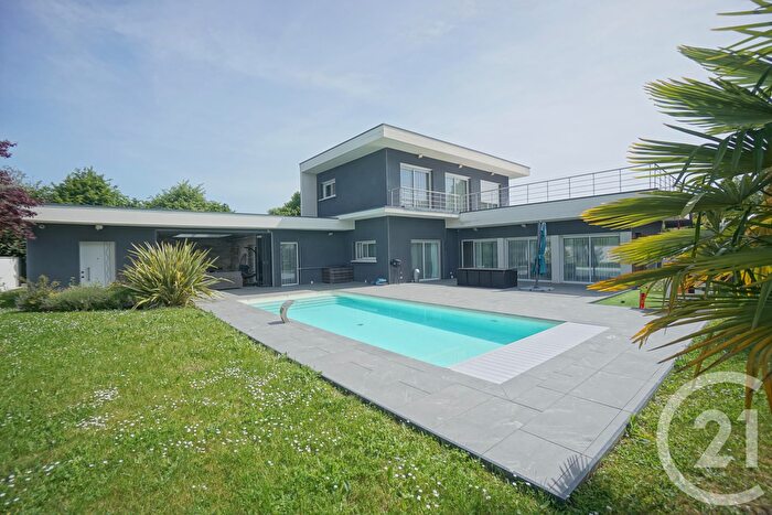 Maison à louer - Joué-lès-Tours, Joué Sud - 7 pièces - 6 chambres