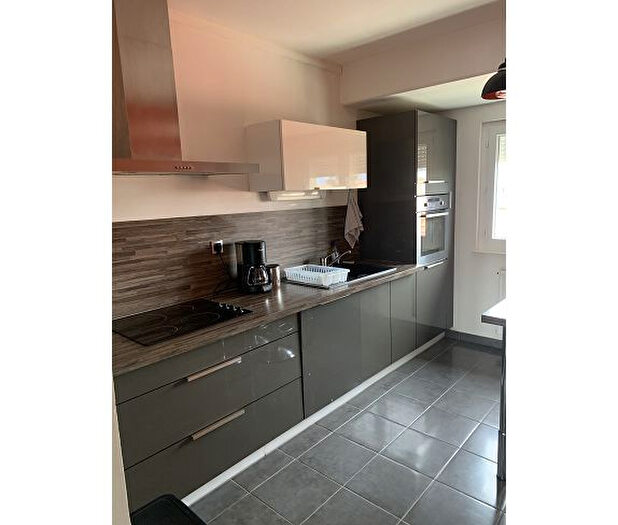 Appartement 4 pièces à Colmar, Maraichers, à louer