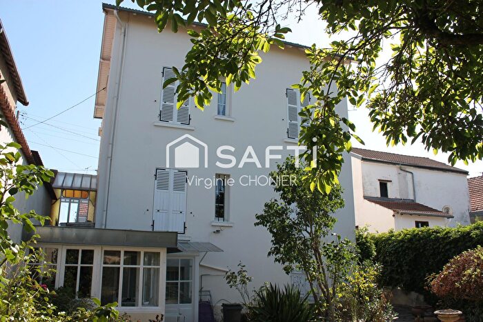 Cusset, Darcin - Maison 6 pièces à vendre