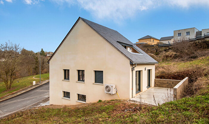 Maison à vendre - Le Monastère - 4 pièces - 3 chambres