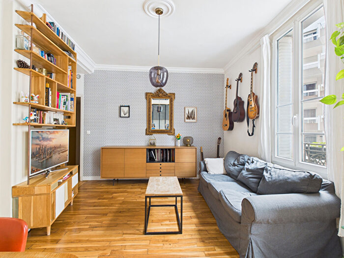 Appartement à vendre - Paris e , Gambetta - 3 pièces - 2 chambres