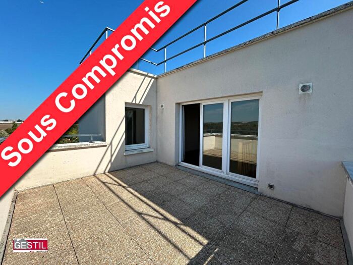 Appartement à vendre - Saint-Ouen-lAumône, Val de Liesse - 2 pièces - 1 chambre