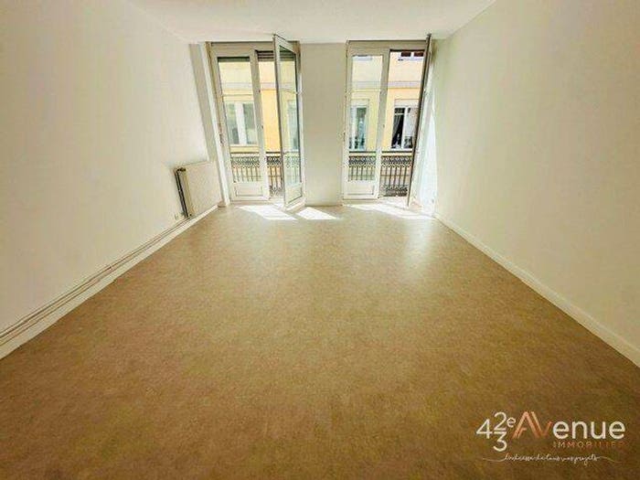 Appartement 3 pièces à louer - Hyper Centre-Vieille Ville, Saint-Étienne
