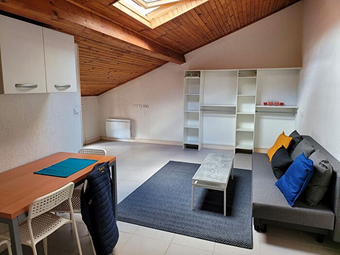 Pantin, Eglise Pommiers - Appartement 1 pièce à louer