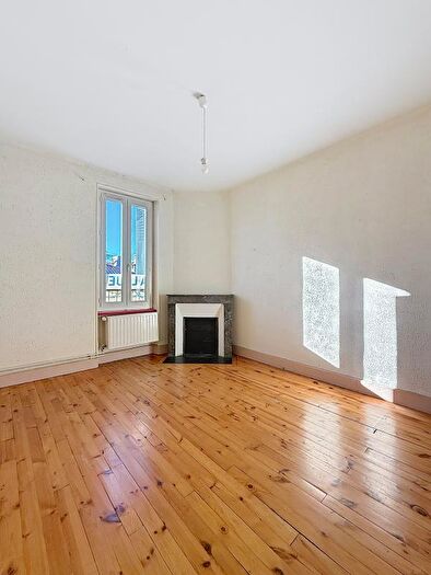 Appartement à louer - Clermont-Ferrand, Delille, Cathédrale, La Gare - 2 pièces - 1 chambre