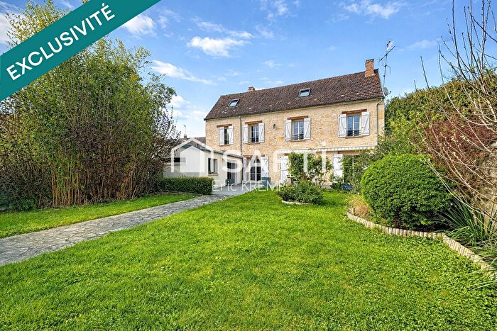 Maison 10 pièces à vendre - Gouvieux