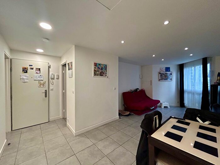 Appartement à vendre - Grigny, Grigny, Gare - 3 pièces - 2 chambres