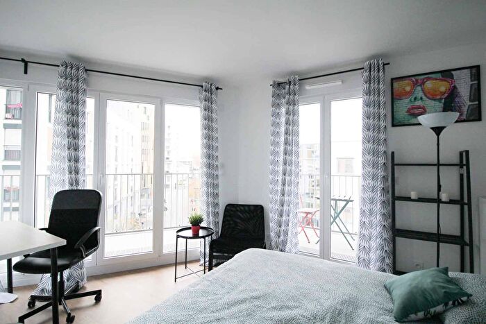 Victor Hugo-République, Clichy : Appartement 1 pièce à louer