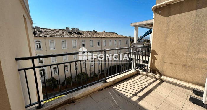 Appartement 2 pièces à Marseille 14ème arrondissement, à louer