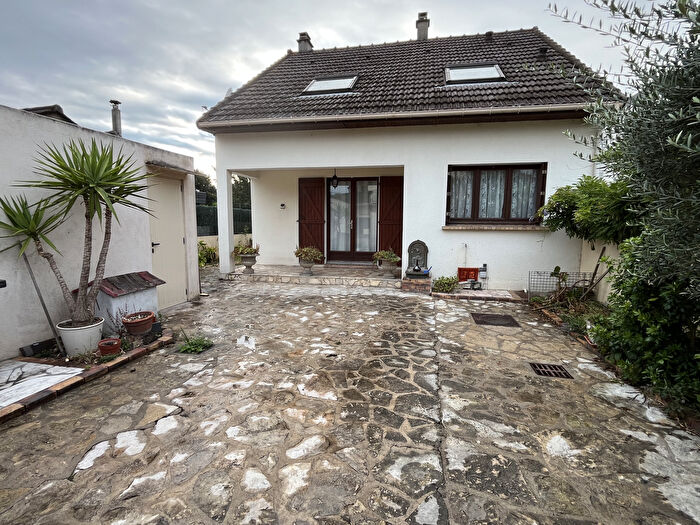 Maison à vendre - Athis-Mons, Centre-ville - 5 pièces - 3 chambres