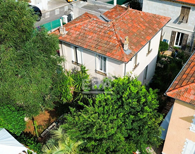 Nice, Fabron : Maison 5 pièces à vendre