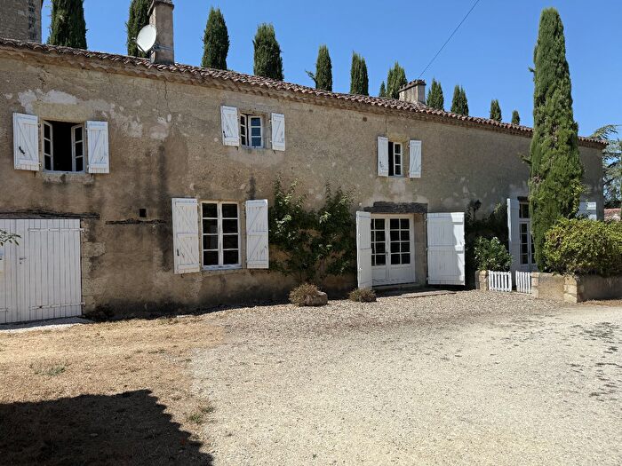 Maison 5 pièces à vendre à Bazian