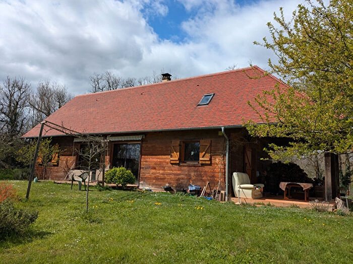 Maison 8 pièces à vendre à Assier