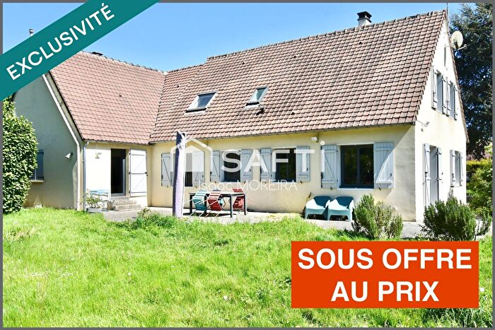 Maison 8 pièces à vendre à Houdan