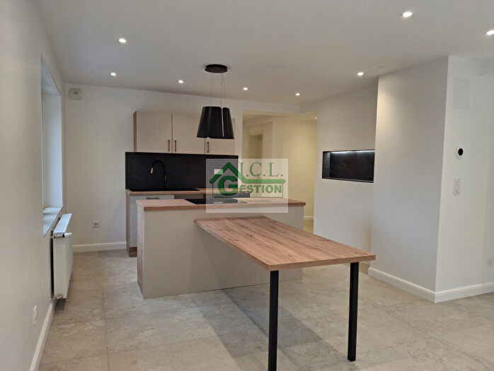 Appartement à louer - Soultz-Haut-Rhin - 4 pièces - 3 chambres