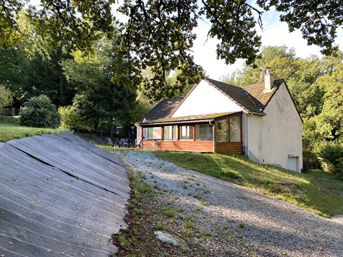 Maison à vendre - Peyrat-le-Château - 4 pièces - 3 chambres