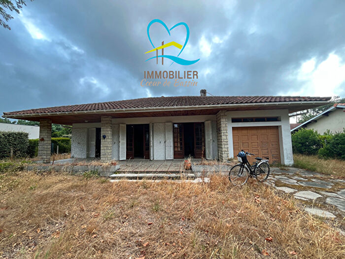 Andernos-les-Bains, Betey, La Chapelle Forestière, Bruyères : Maison 4 pièces à vendre