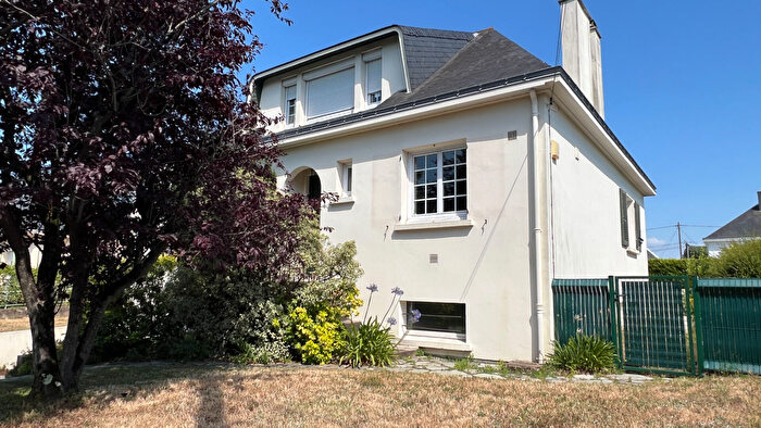 Saint-Herblain, Bourg : Maison 7 pièces à vendre