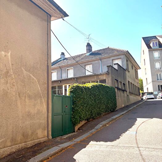 Maison 9 pièces à Autun, Centre-ville, à vendre