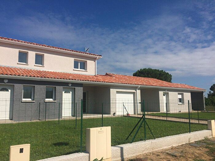 Maison 3 pièces à louer à Seilh