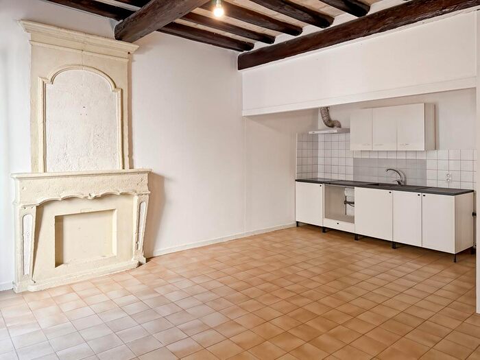Appartement 3 pièces à vendre à Beaucaire, Centre-ville