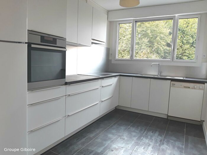Appartement 3 pièces à Quartiers Ouest, Bourg l'Evesque, à louer