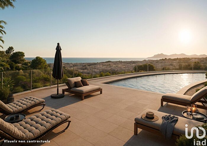 Appartement à vendre - Le Cannet, Centre-ville - 4 pièces - 3 chambres