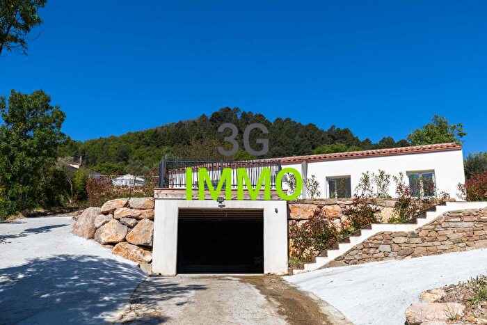 Maison à vendre - Lodève - 4 pièces - 3 chambres