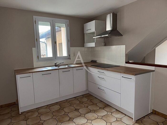 Gare-La Clavelle, Gaillac : Maison 3 pièces à louer