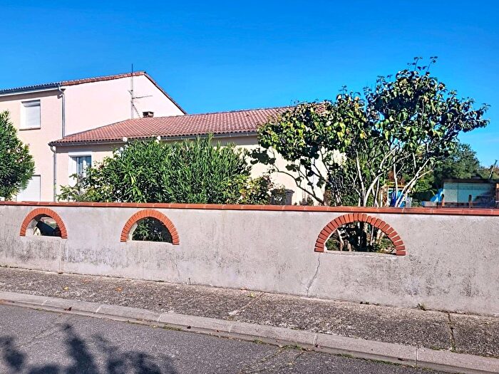 Maison à vendre - Launaguet - 6 pièces - 5 chambres