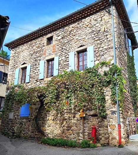 Maison 6 pièces à louer - Saint-Fortunat-sur-Eyrieux