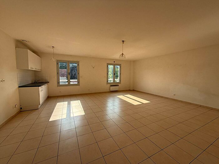 Appartement à louer - Maisse - 3 pièces - 2 chambres