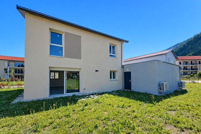 Maison 4 pièces à Cognin-les-Gorges, à vendre