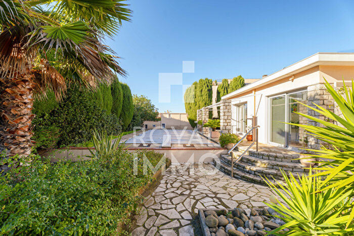 Maison à vendre - Six-Fours-les-Plages, Les Lones, Bucarin, Fort, Les Playes - 5 pièces - 3 chambres