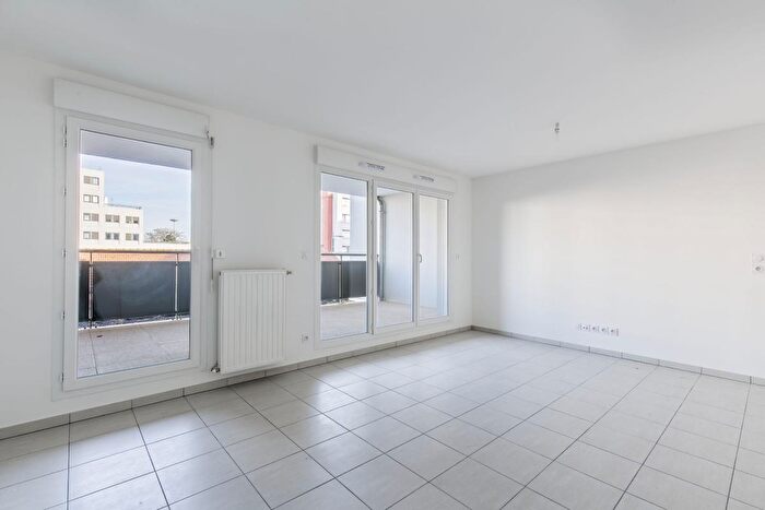 Appartement 3 pièces à louer - Villeurbanne, Poudrette, Les Brosses