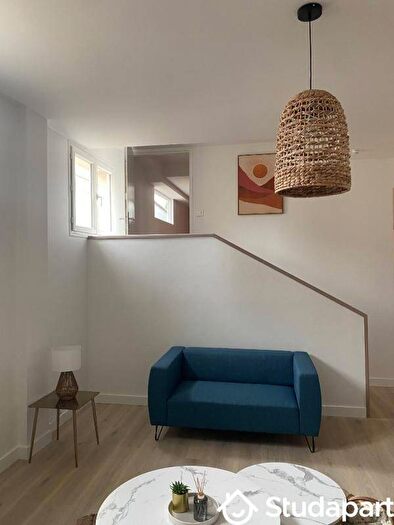 Appartement à louer - La Glacière-Mondésir, Mérignac - 1 pièce - 1 chambre