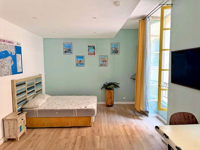 Saint Charles, Marseille 1er arrondissement : Appartement 1 pièce à louer