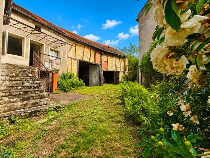 Maison 2 pièces à vendre à Gissey-sous-Flavigny