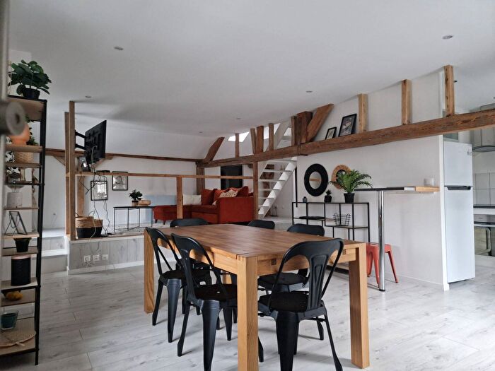 Appartement à louer - Foch Pasteur-Ecarts, Wambrechies - 3 pièces - 2 chambres