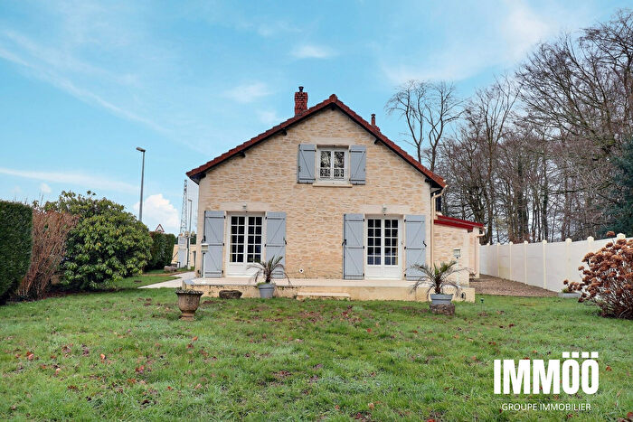 Maison à vendre - La Vaupalière - 4 pièces - 3 chambres
