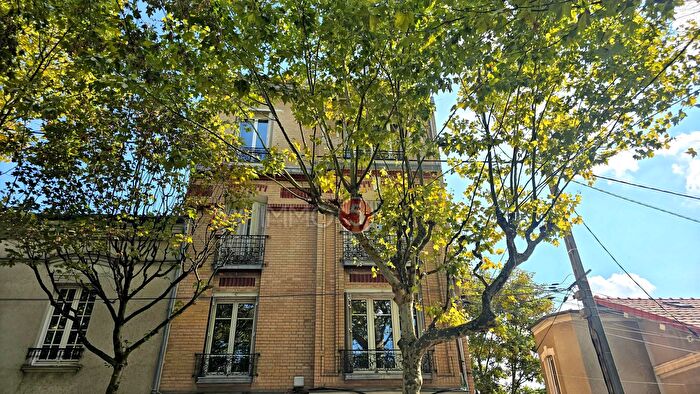 Appartement 3 pièces à vendre à Le Raincy, Gare