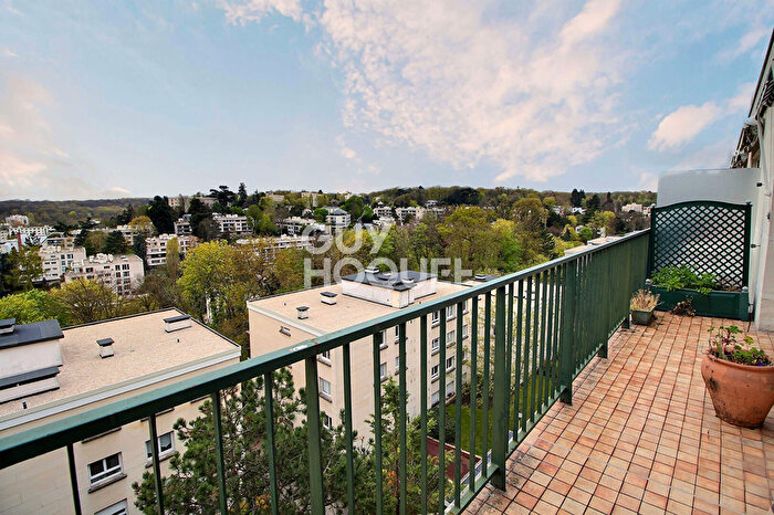 Appartement 5 pièces à vendre à Ville-dAvray