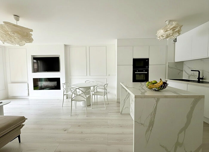 Appartement à vendre - Bonneville - 4 pièces - 3 chambres