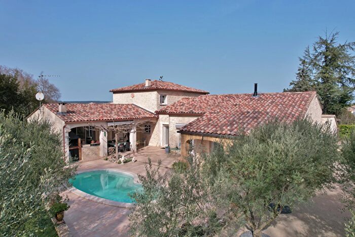 Maison à vendre - Uzès - 8 pièces - 4 chambres